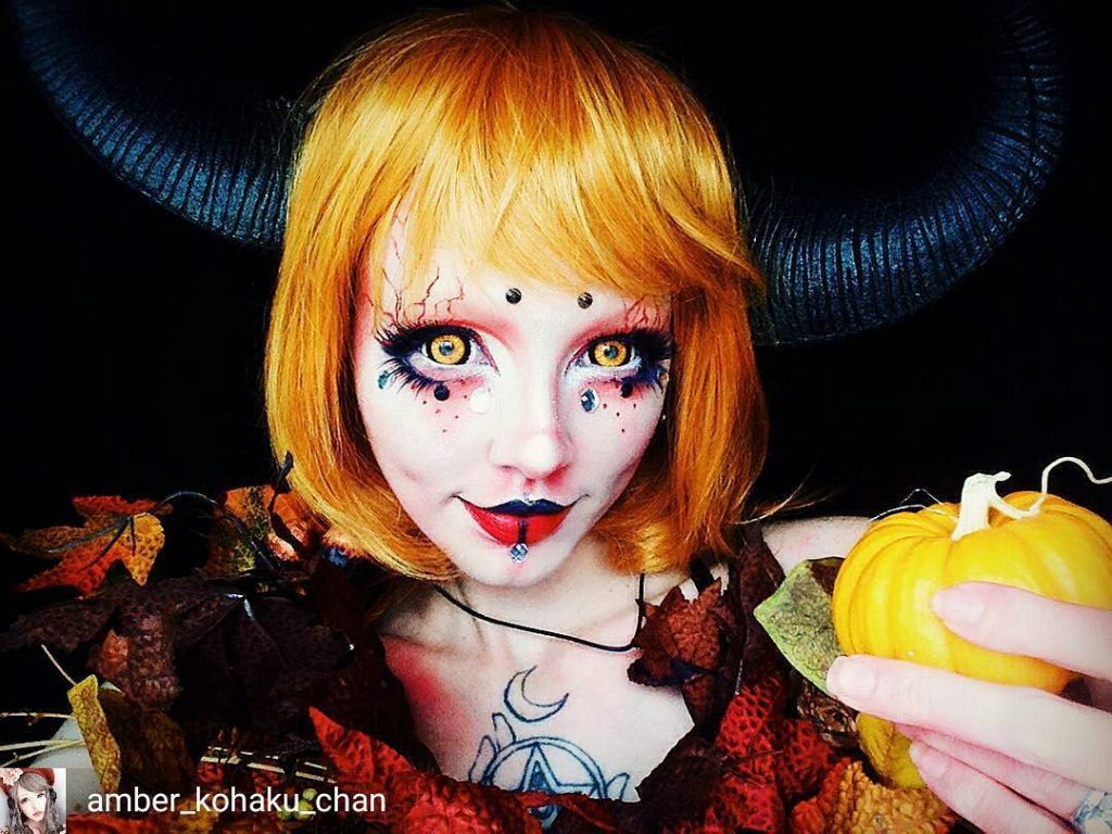 Crazy Lenses: Side Effects of Wearing Fake SFX Lenses